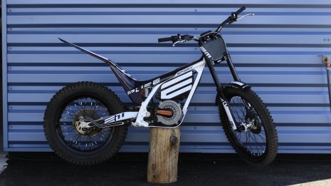 Electric Motion EM 5.7 Neue Elektro E-Trial 2016